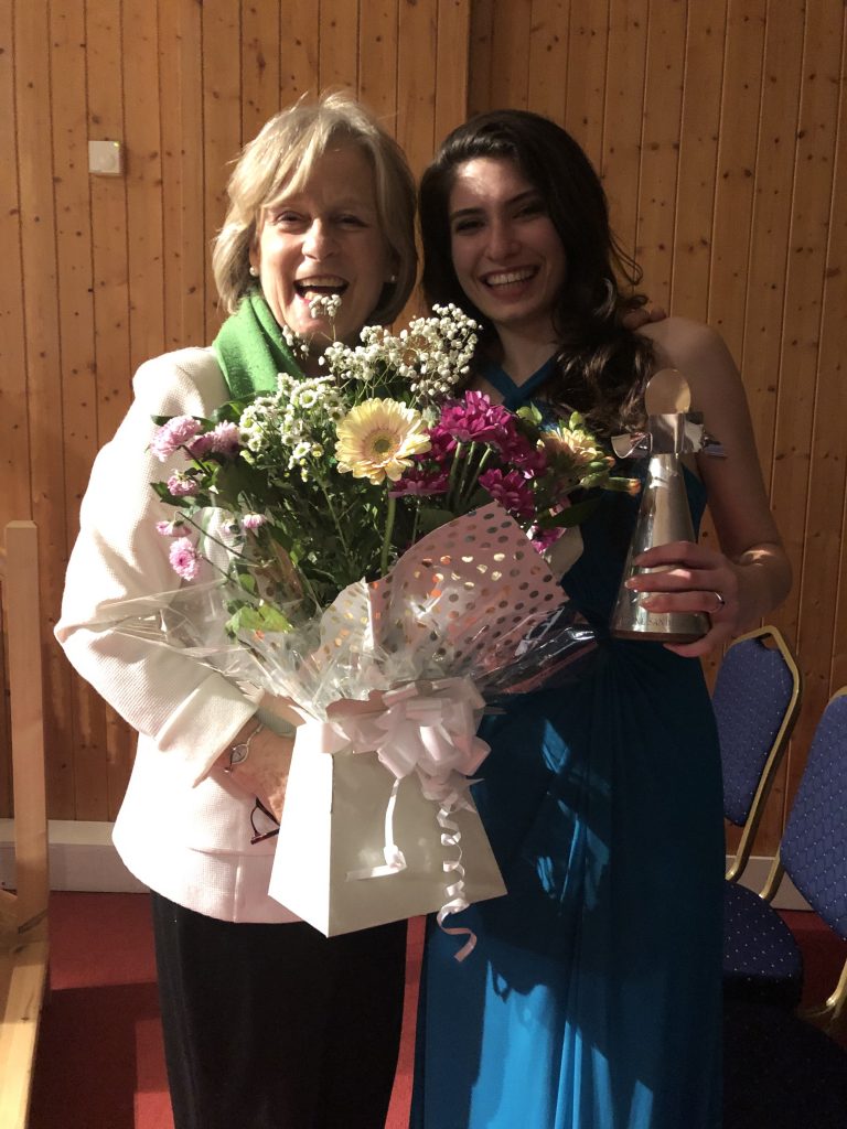 Virginia Kerr | International Soprano, Vocal Teacher & Psychotherapist